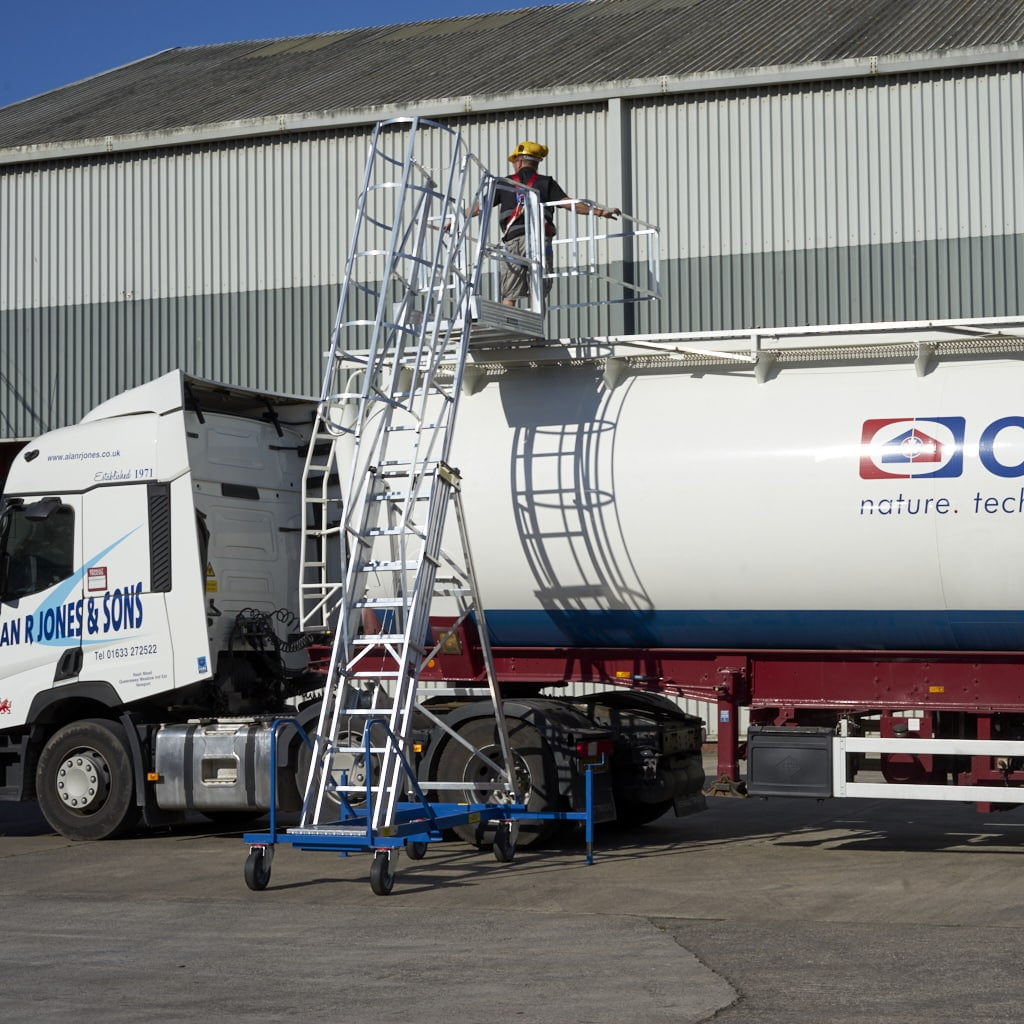 Adjustable Tanker Access Platform (ATAP) - TB Davies™